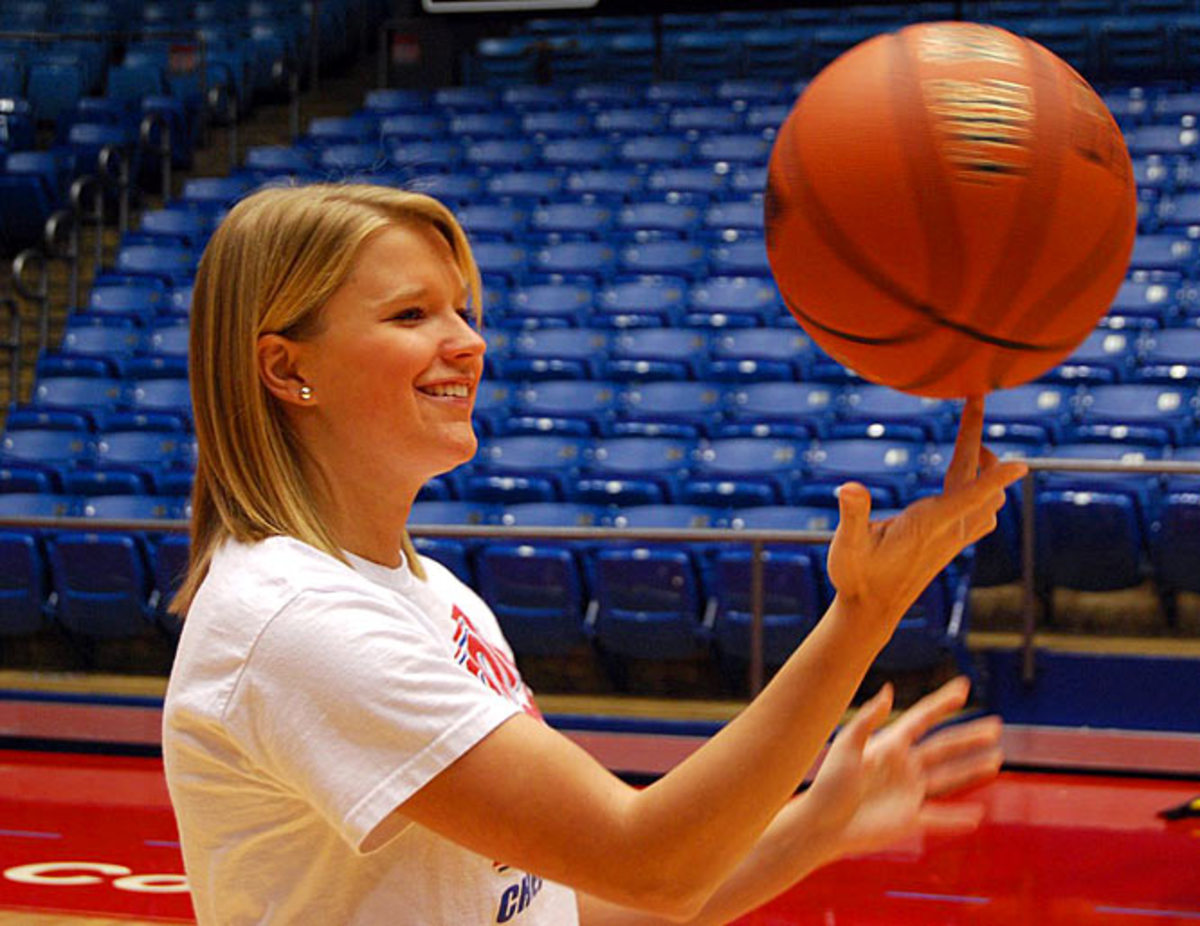 Cheerleader of the Week - Sports Illustrated