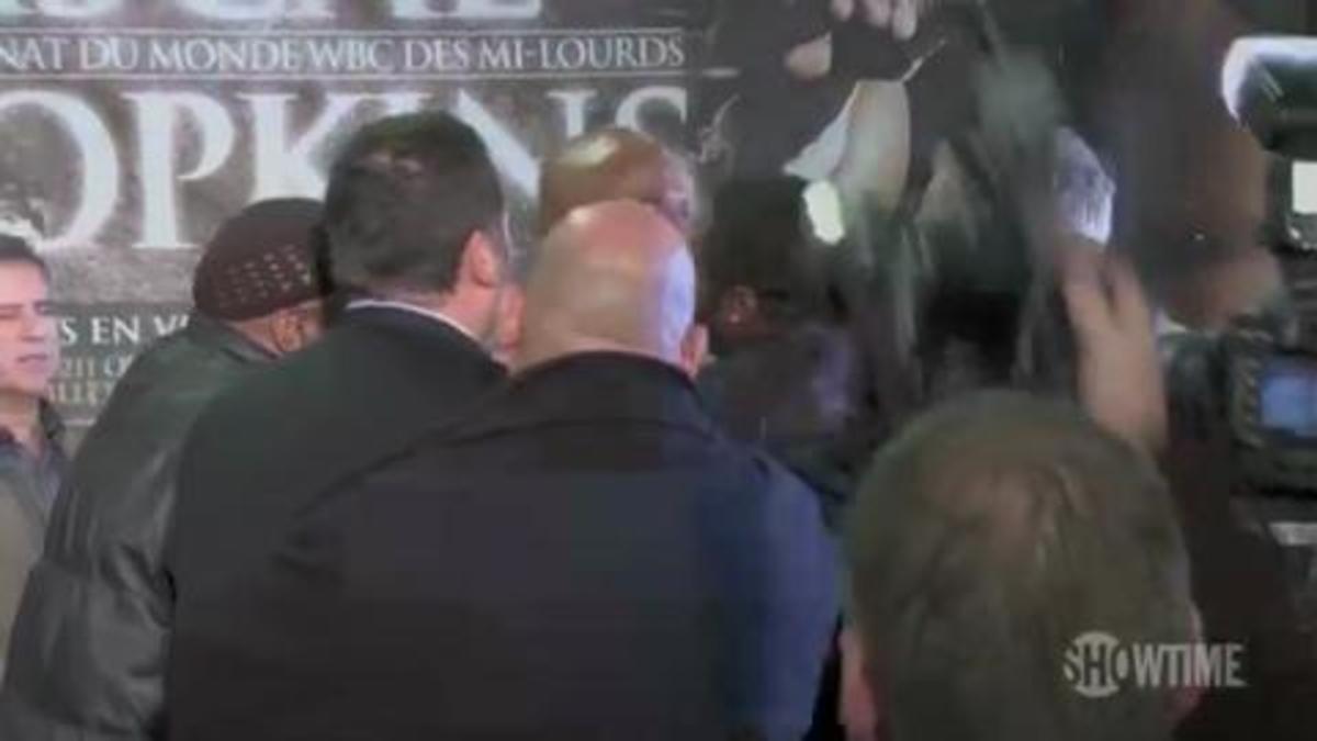 Pascal and Hopkins battle for the belt - Sports Illustrated