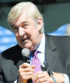 Bruce Jenkins: Tennis lost a giant in MacKay, whose impact was ...