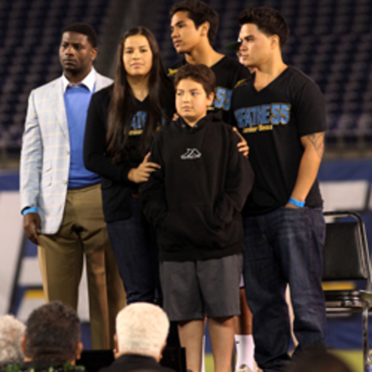 TMZ: Junior Seau's family to be honored guests at Chargers home opener ...