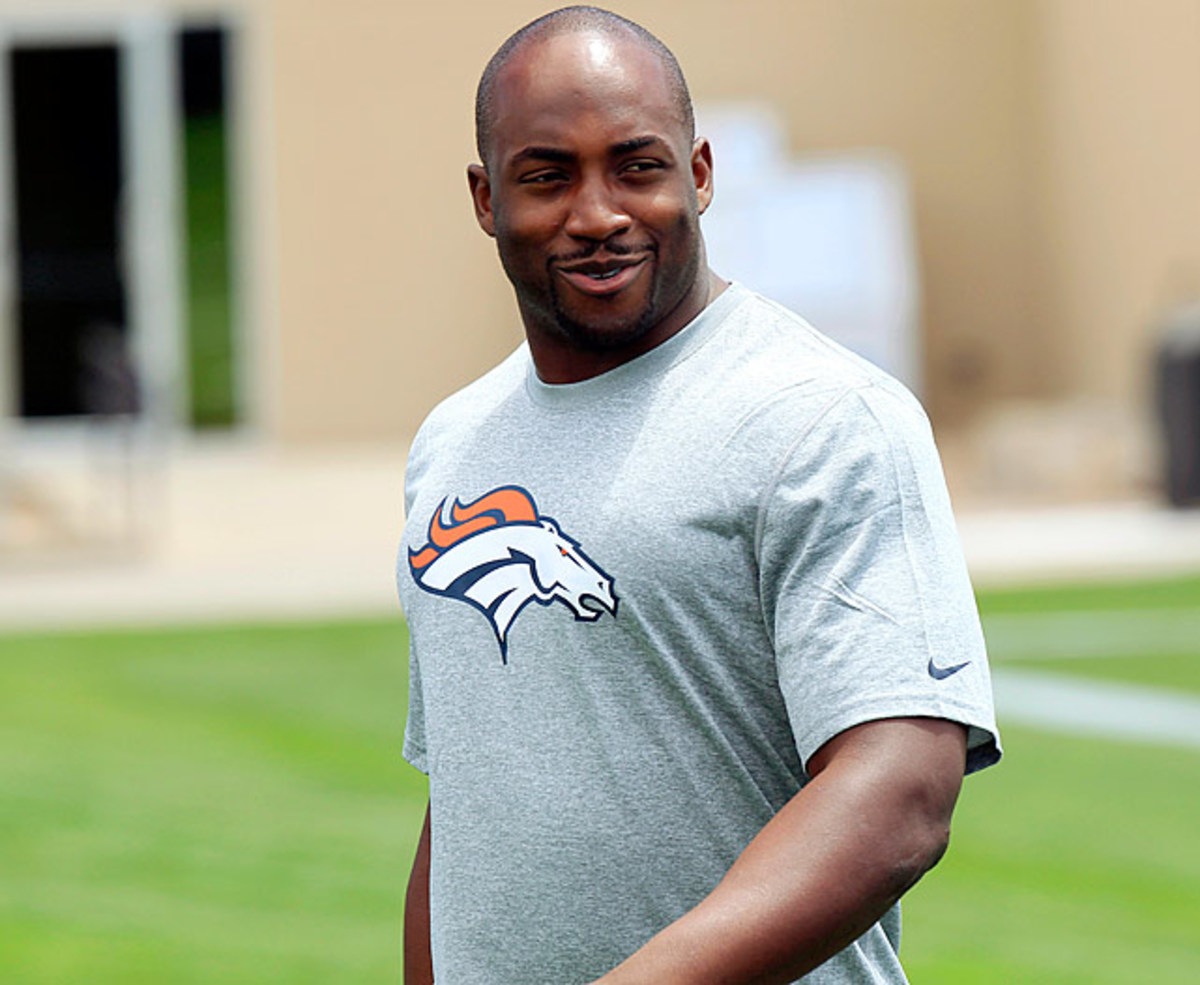 NFL Players Arriving for Training Camp - Sports Illustrated