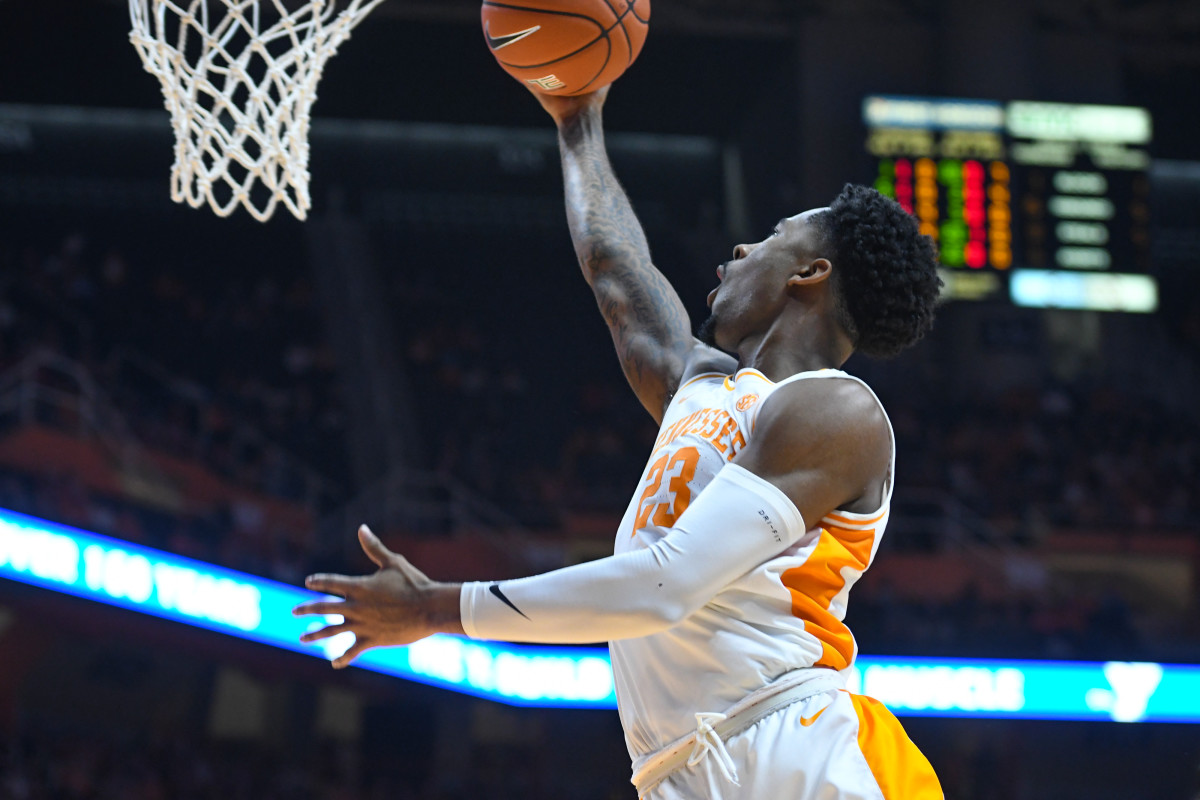 Bowden’s second half dominance propels Tennessee past Murray State ...