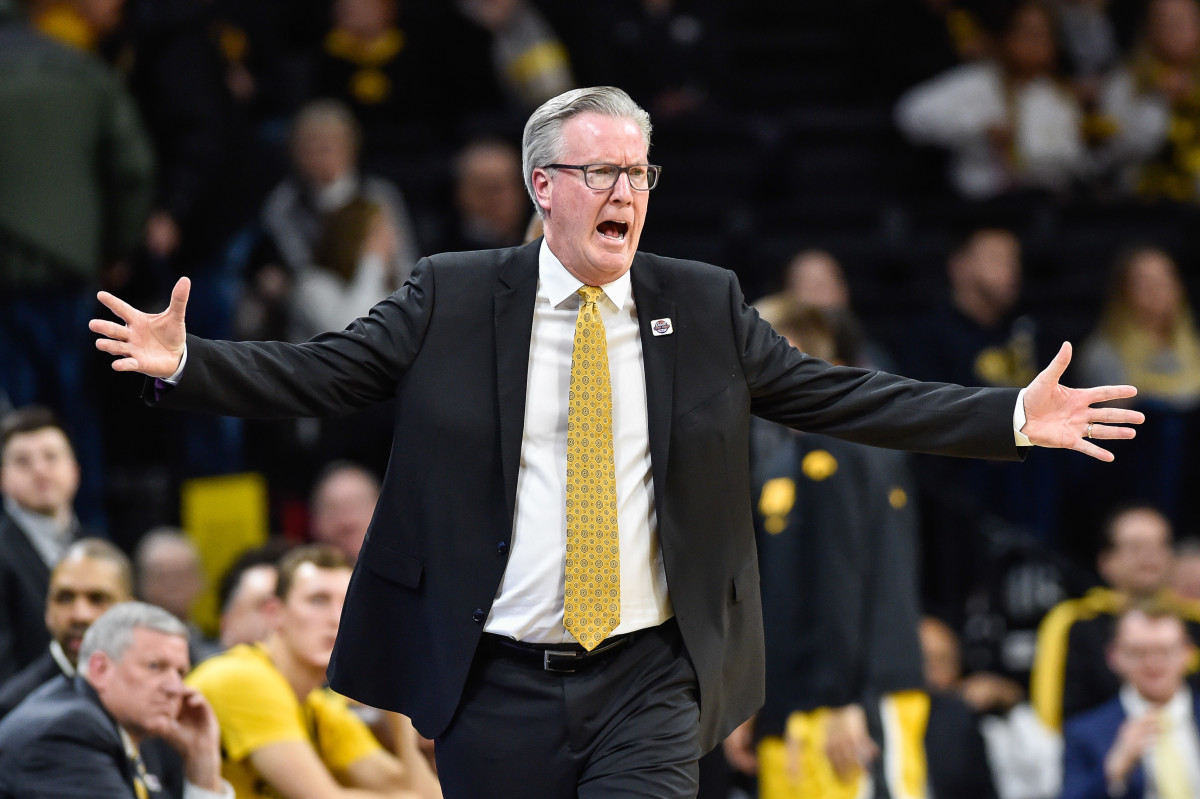 Men's Basketball Breakdown: Iowa vs. Oral Roberts - Sports Illustrated ...