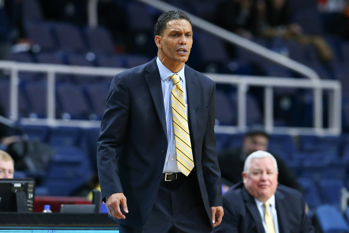 From Coby to King, Carolina Family Shows its Meaning - Sports ...