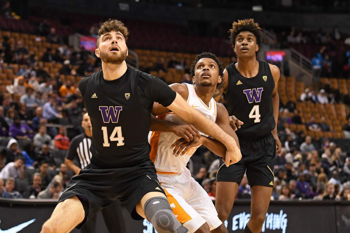 Huskies lose to Tennessee in Canada - Sports Illustrated Washington ...