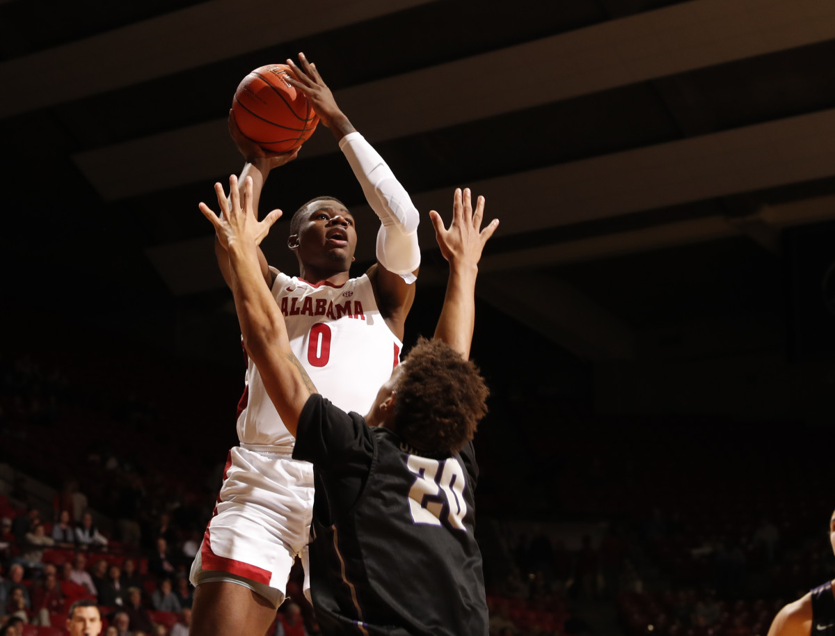 Alabama Forward Javian Davis Enters NCAA Transfer Portal - Sports ...