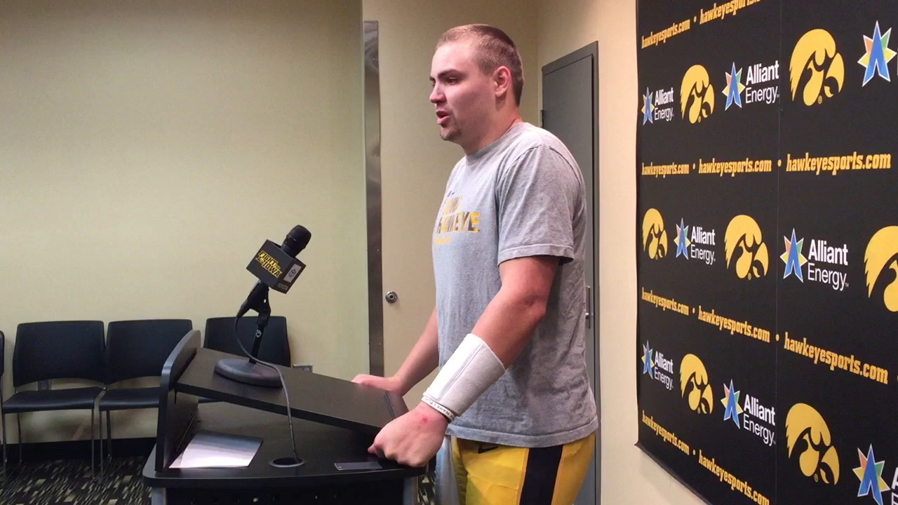 Video: Stanley On An Emotional Day - Sports Illustrated Iowa Hawkeyes ...