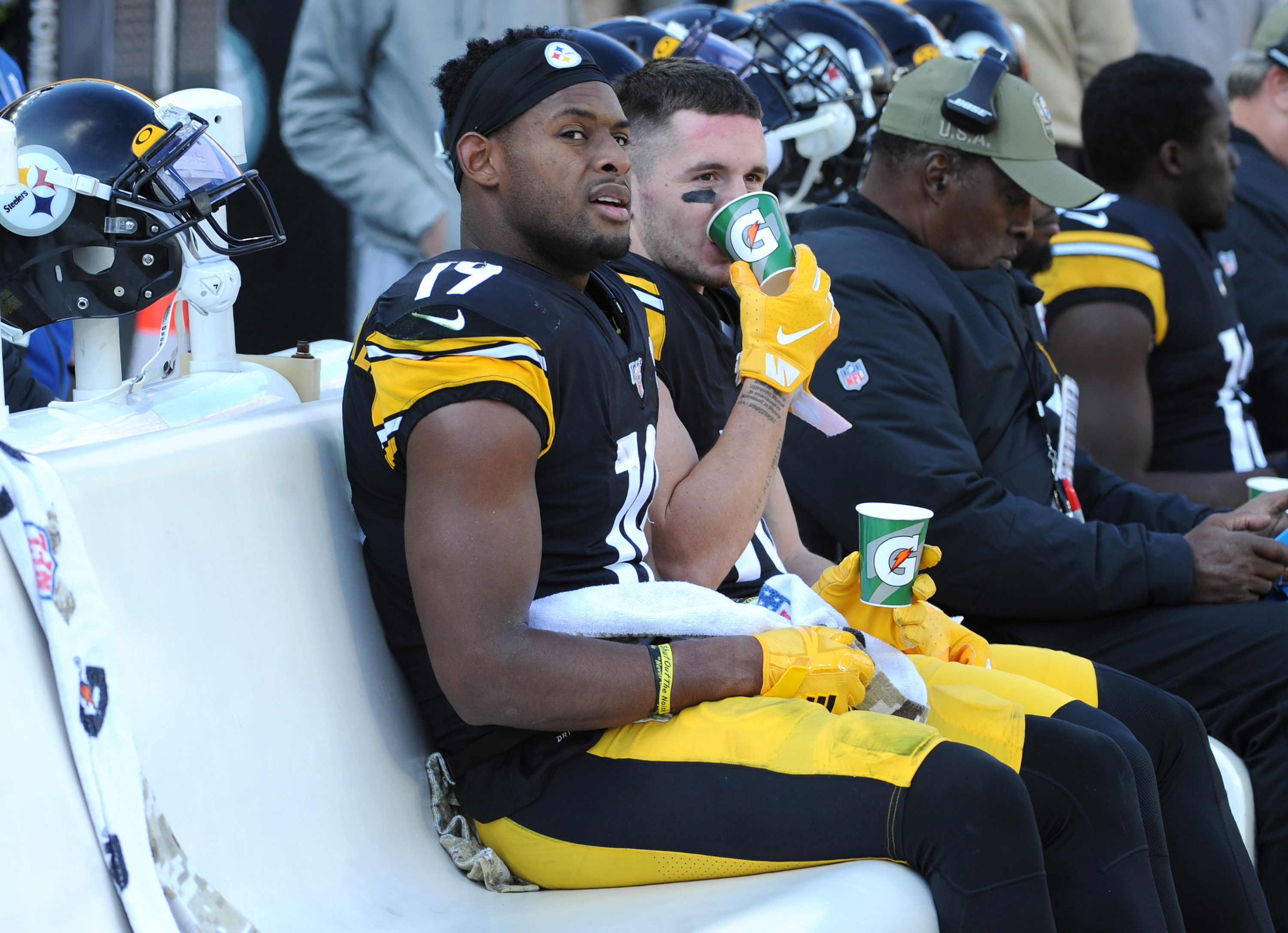 Steelers Uncertain of James Conner's, JuJu Smith-Schuster's ...
