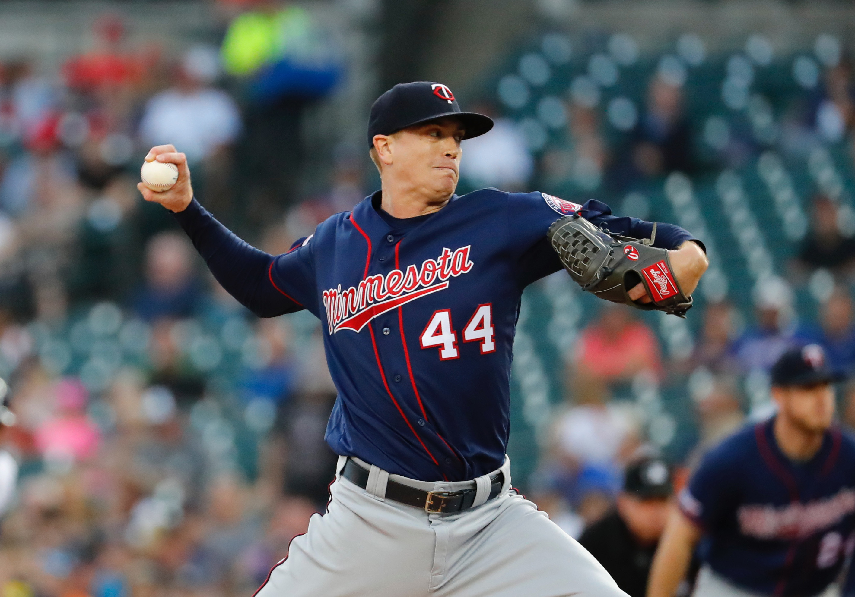 Texas Rangers Officially Announce Kyle Gibson Contract - Sports ...