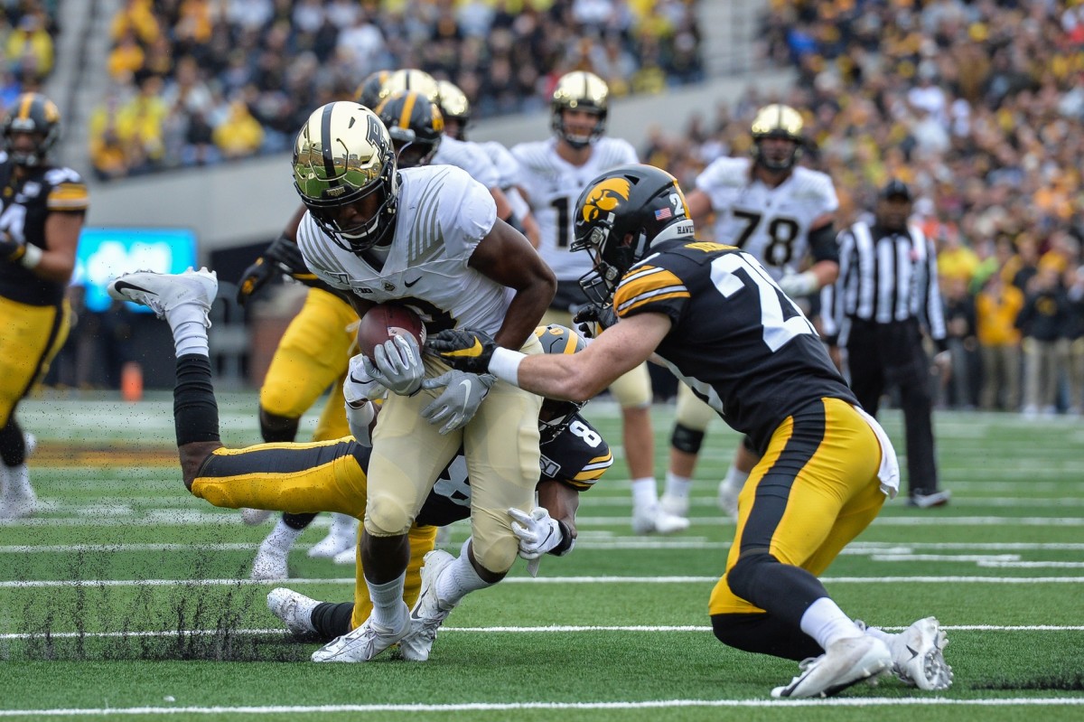 My Two Cents: Can't Wait For Battle Between Freshmen Stars Mullen, Bell ...