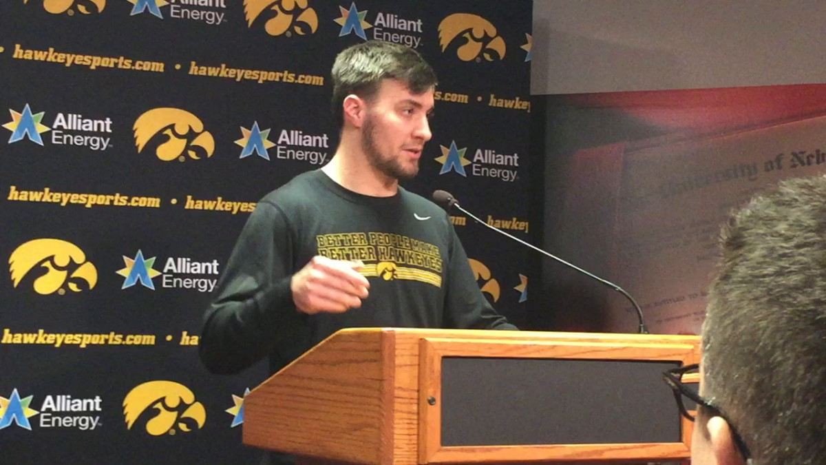 Video: Duncan On The Conditions - Sports Illustrated Iowa Hawkeyes News ...