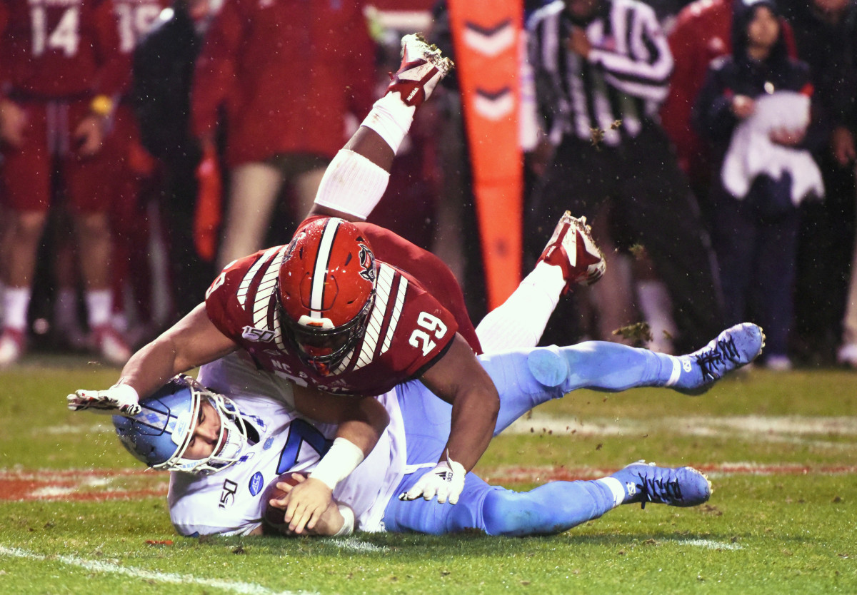 Halftime observations: NC State 10, UNC 6 - Sports Illustrated NC State ...