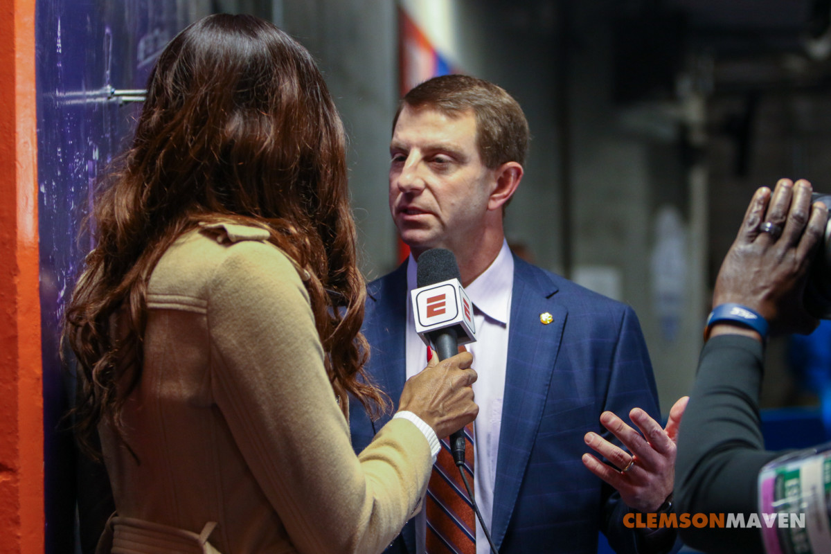 Swinney: ROY Bus is Fueled Up - Sports Illustrated Clemson Tigers News ...