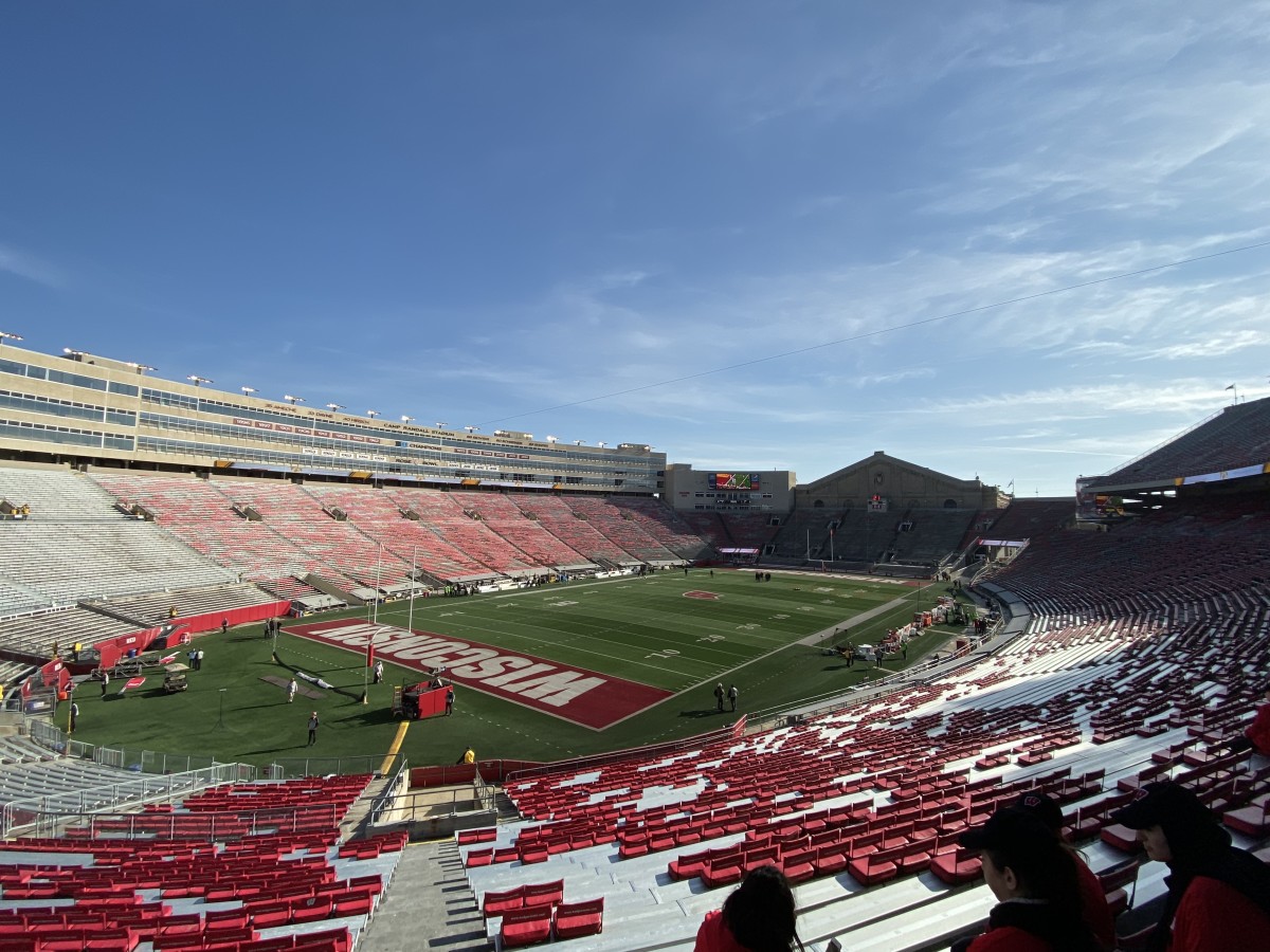 Wisconsin Offers 2021 Standouts Ricardo Hallman, Branden Jennings ...