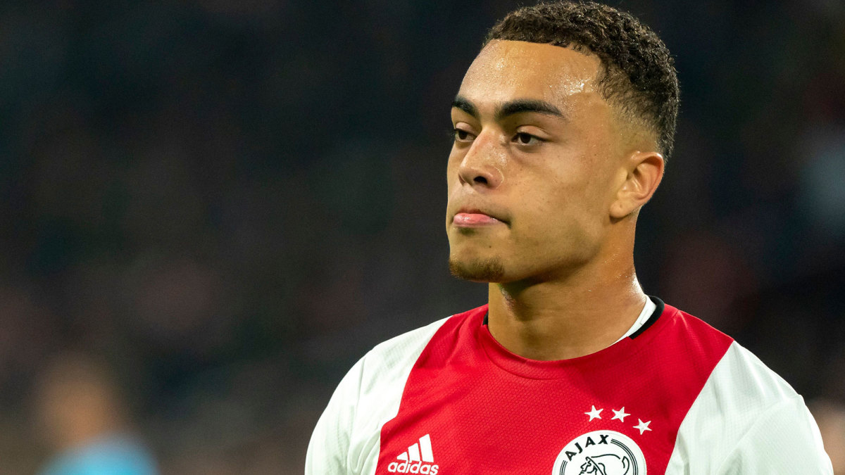 Sergino Dest scores first two Ajax goals (VIDEO) - Sports Illustrated