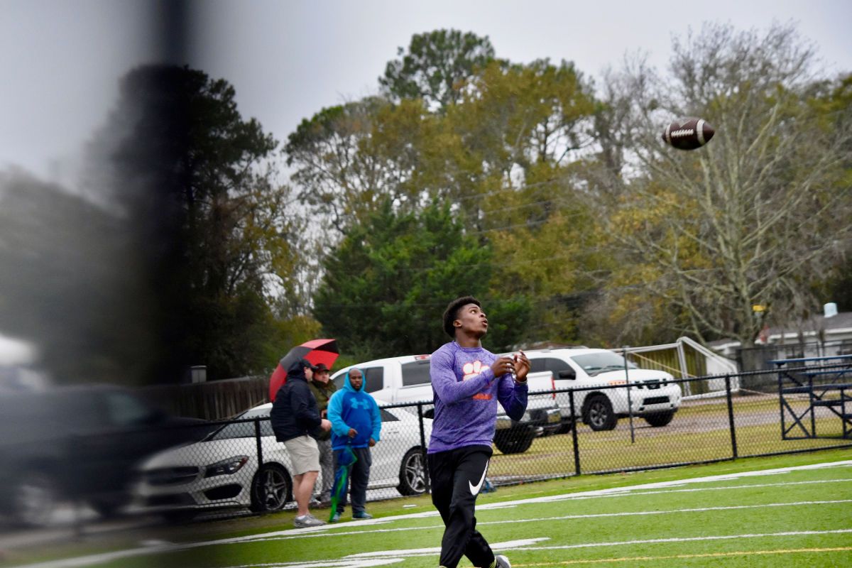 Young Jacksonville Football Prospects Impress at 7v7 Tryout - SI All ...