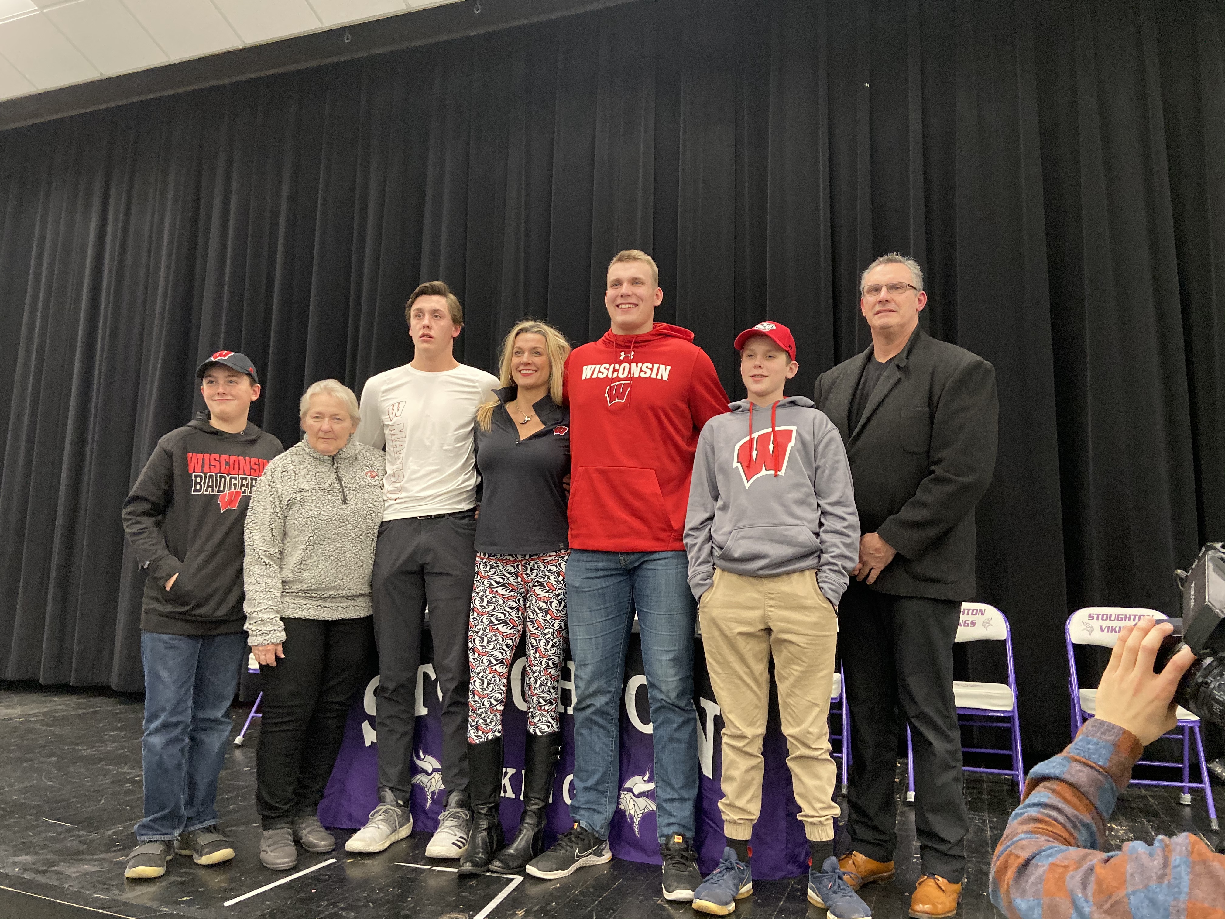 Wisconsin football recruiting: Jack Nelson, Trey Wedig, Jalen Berger at ...