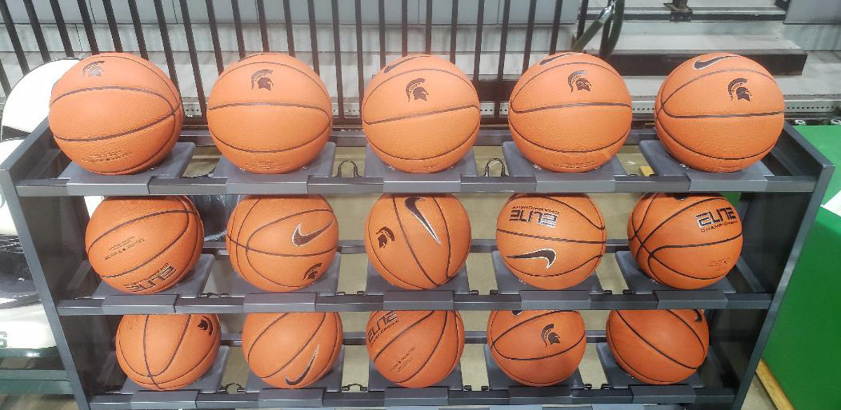 Michigan State Spartans Vs. No. 20 Iowa Hawkeyes Official Game Thread ...