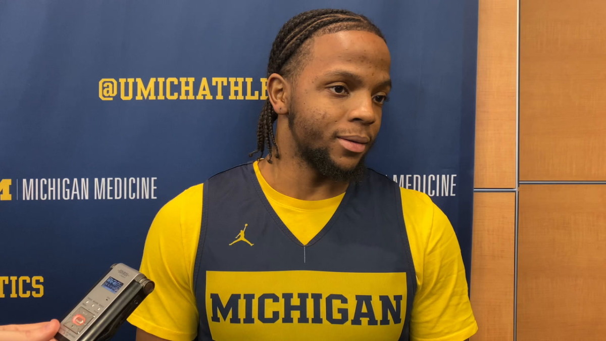 Video: Zavier Simpson On His Clutch Performance - Sports Illustrated ...