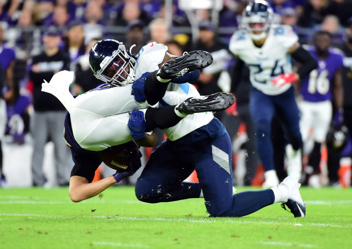 David Long produces in Titans playoff victory - Sports Illustrated West ...