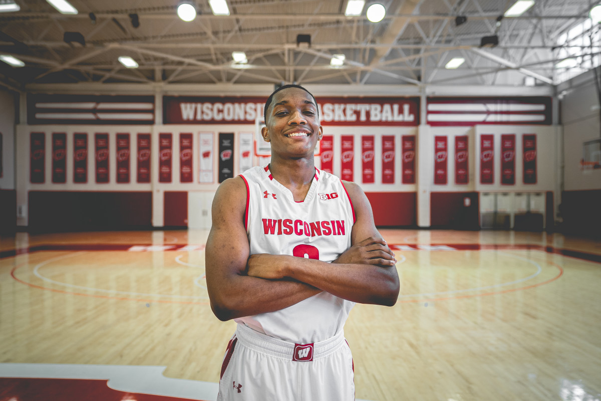 Wisconsin Basketball: Dean Oliver on Johnny and Jordan Davis, Lorne ...