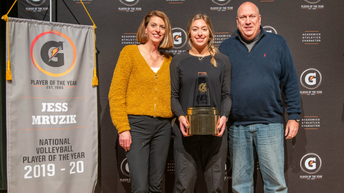 Jess Mruzik Named 2019-20 Gatorade National Volleyball Player of the ...