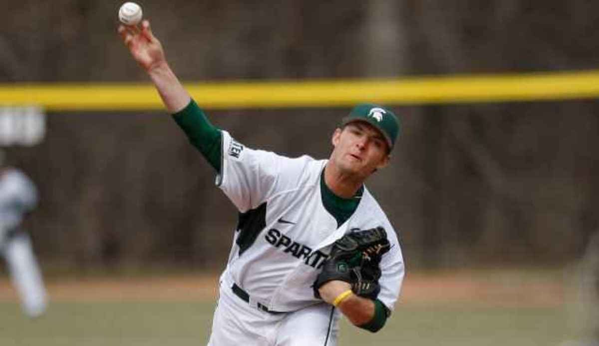 Michigan State Baseball Splits Doubleheader with Oakland at Cooley Law ...