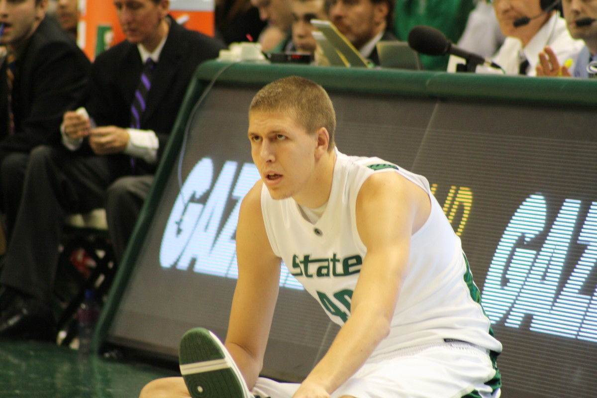 Spartan Basketball News and Notes: Updates on Herzog, Roe and Multiple ...