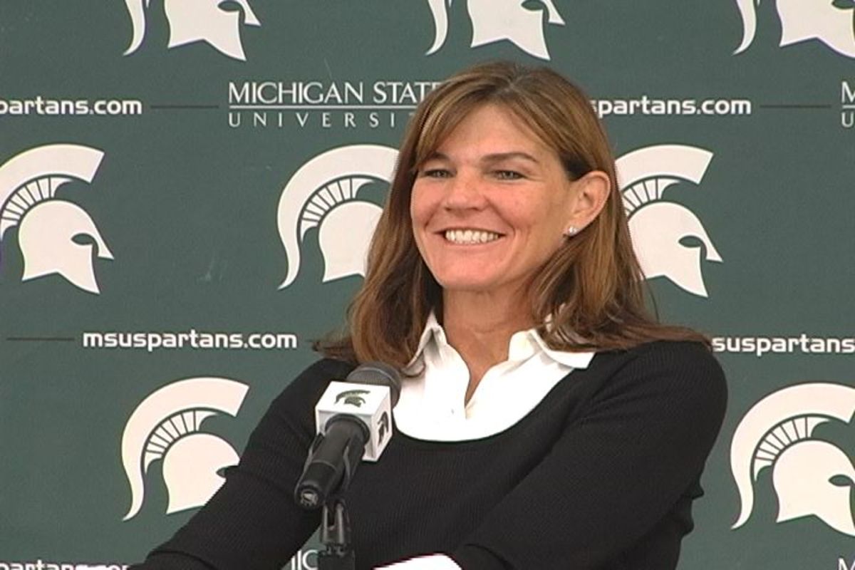 Volleyball Drops Match to No. 11 Michigan, 3-0 - Sports Illustrated ...