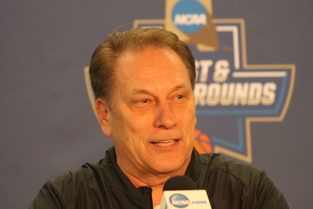 Watch This Video Now: Go Inside the Spartan Locker Room Where Tom Izzo ...