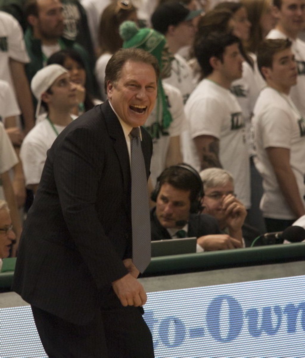 Tom Izzo Receives Wooden Legends of Coaching Award - Sports Illustrated ...