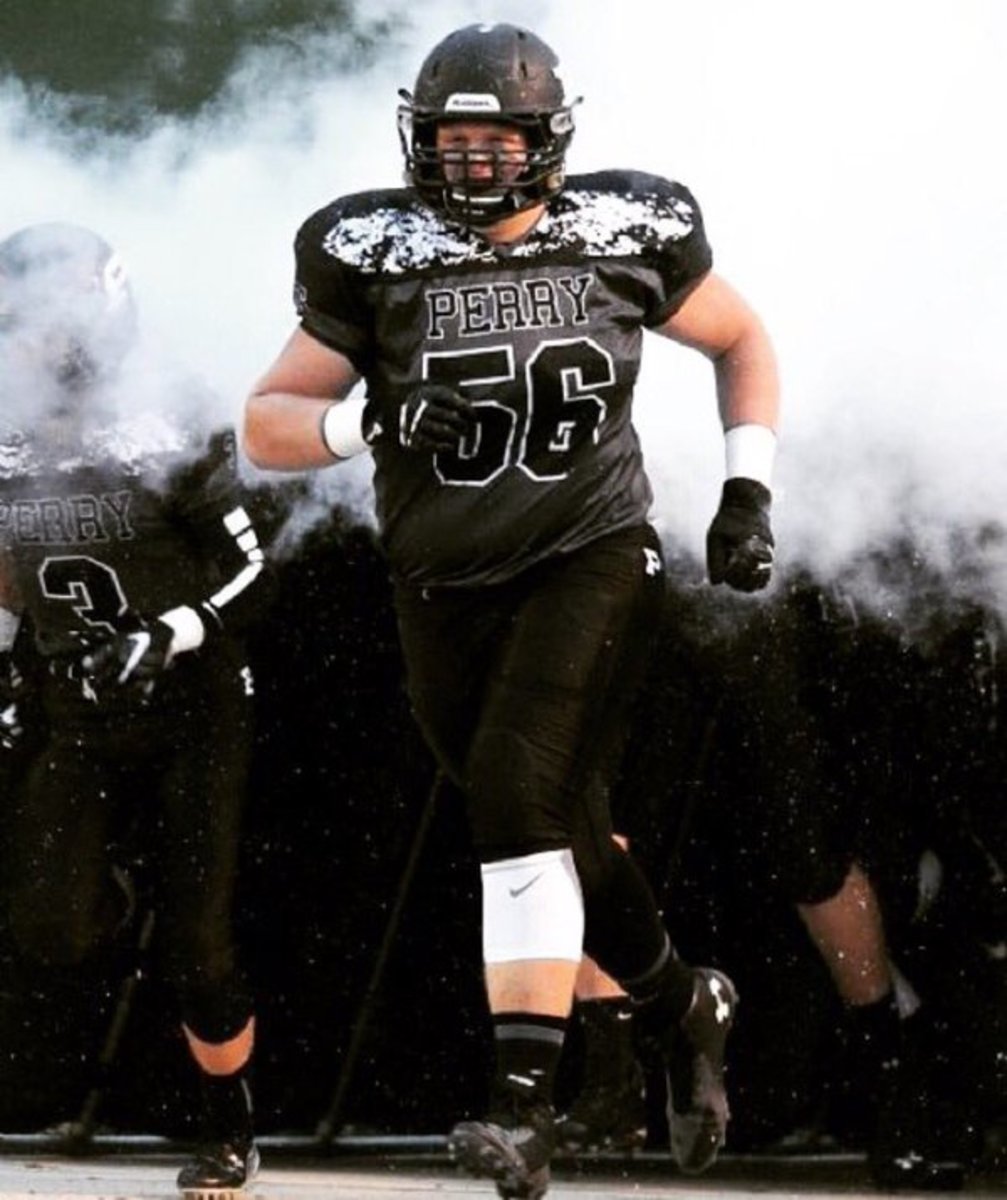 Mark Dantonio Lands Commitment #6 For the 2017 Class In Athletic OL ...