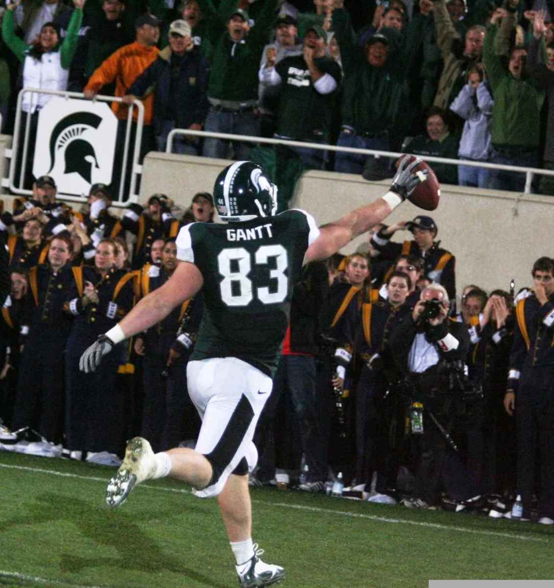 Michigan State Spartans Homecoming Game Against Wisconsin in Prime Time ...