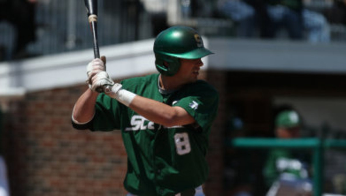 Spartan Baseball Pounds Illinois, 16-1, to Take Series - Sports ...
