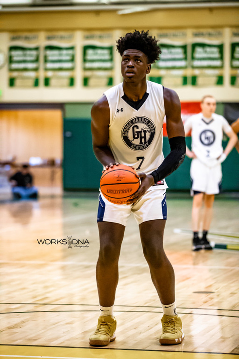 Elite 2022 Center Enoch Boakye Decommits From Michigan State - SI All ...