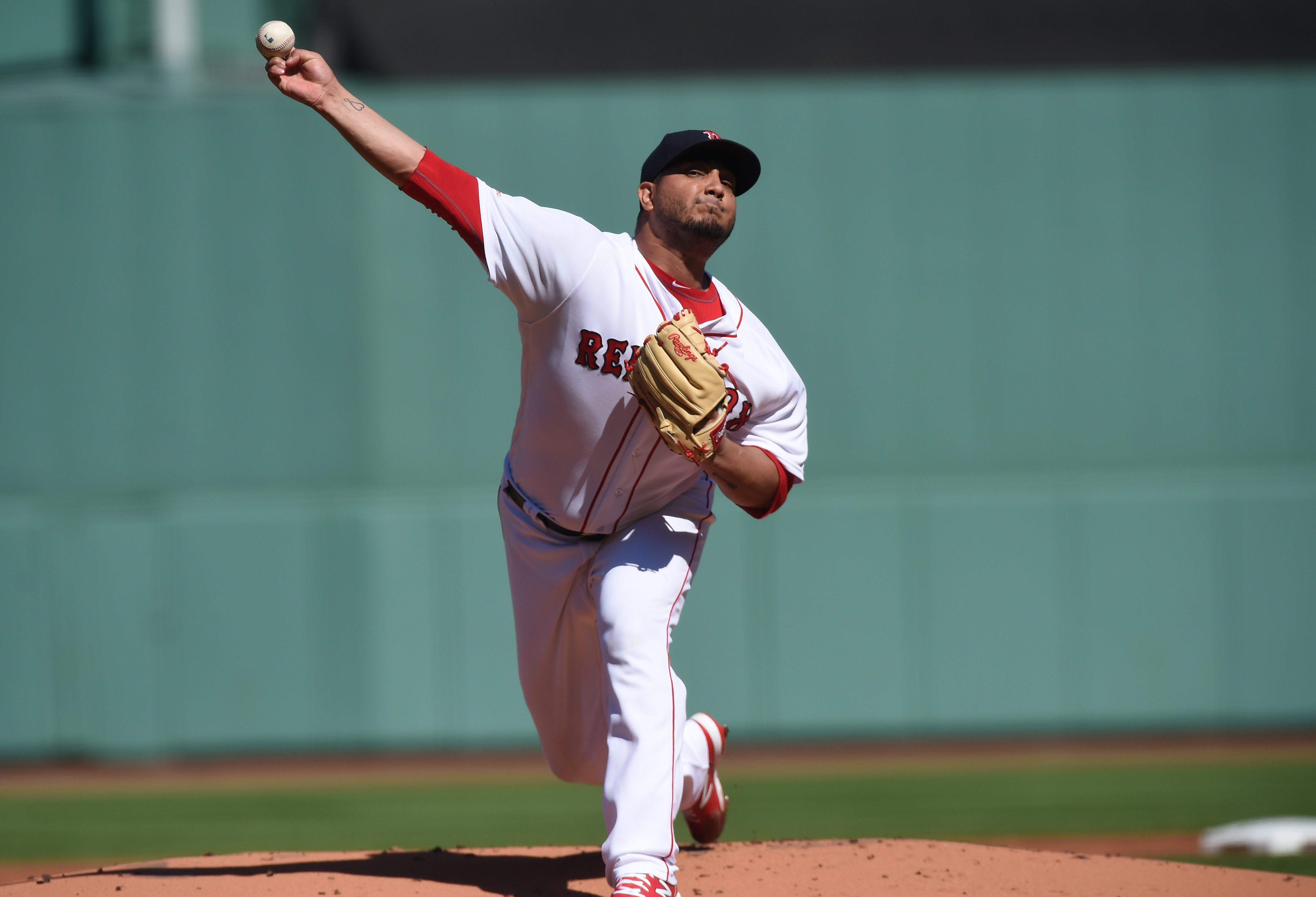 Atlanta Braves sign free agent pitcher Jhouly Chacin - Sports ...