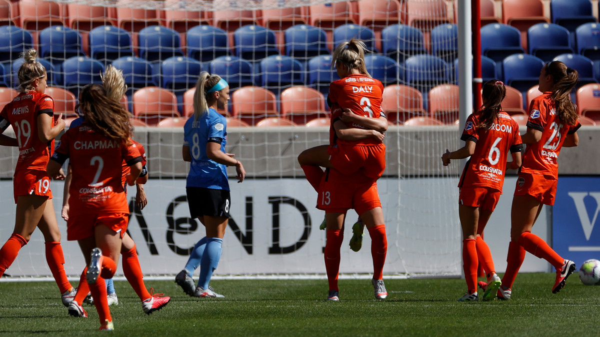 Houston Dash top Chicago Red Stars to win NWSL Challenge Cup - Sports ...
