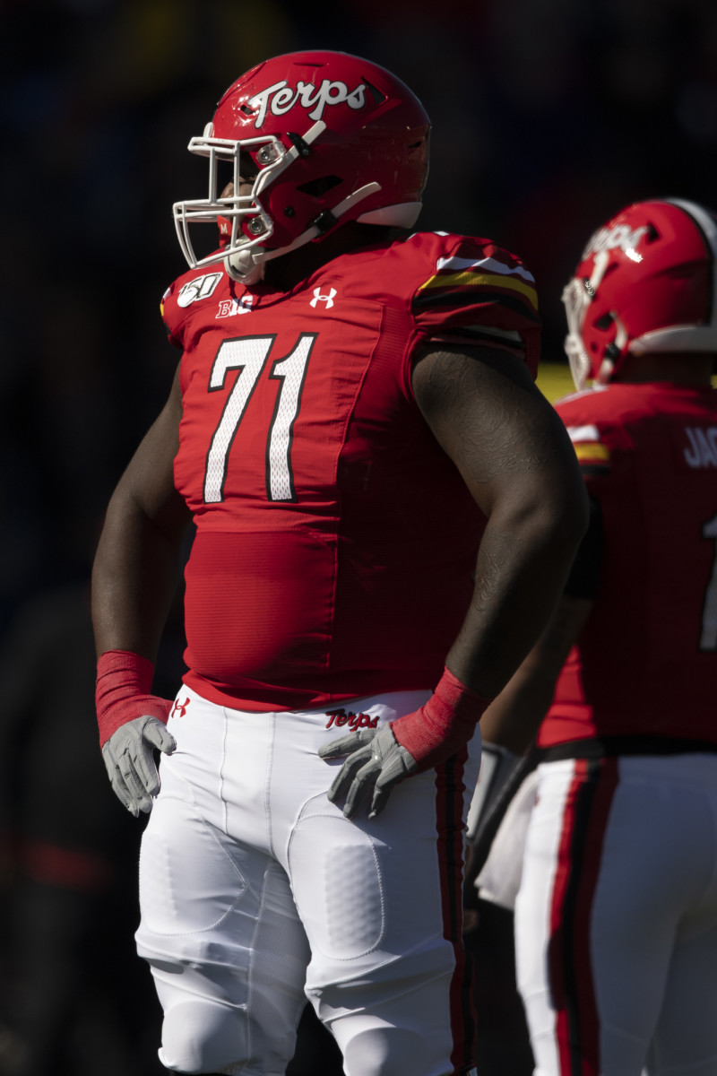 Sophomore Offensive Tackle Jaelyn Duncan Critical for Offensive Success ...