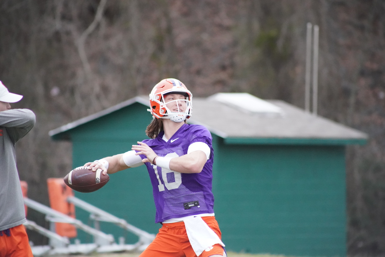 Clemson QB Coach Brandon Streeter Preparing Trevor Lawrence for NFL ...