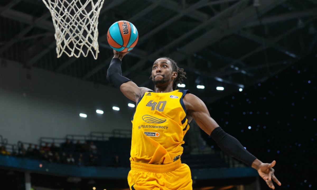 Veteran big man Evans parts ways with overseas squad - Sports ...