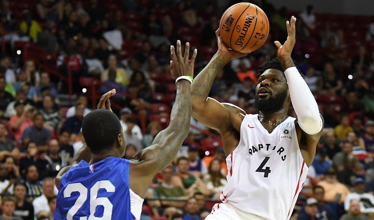 Free agent guard Thomas agrees to another overseas contract - Sports ...