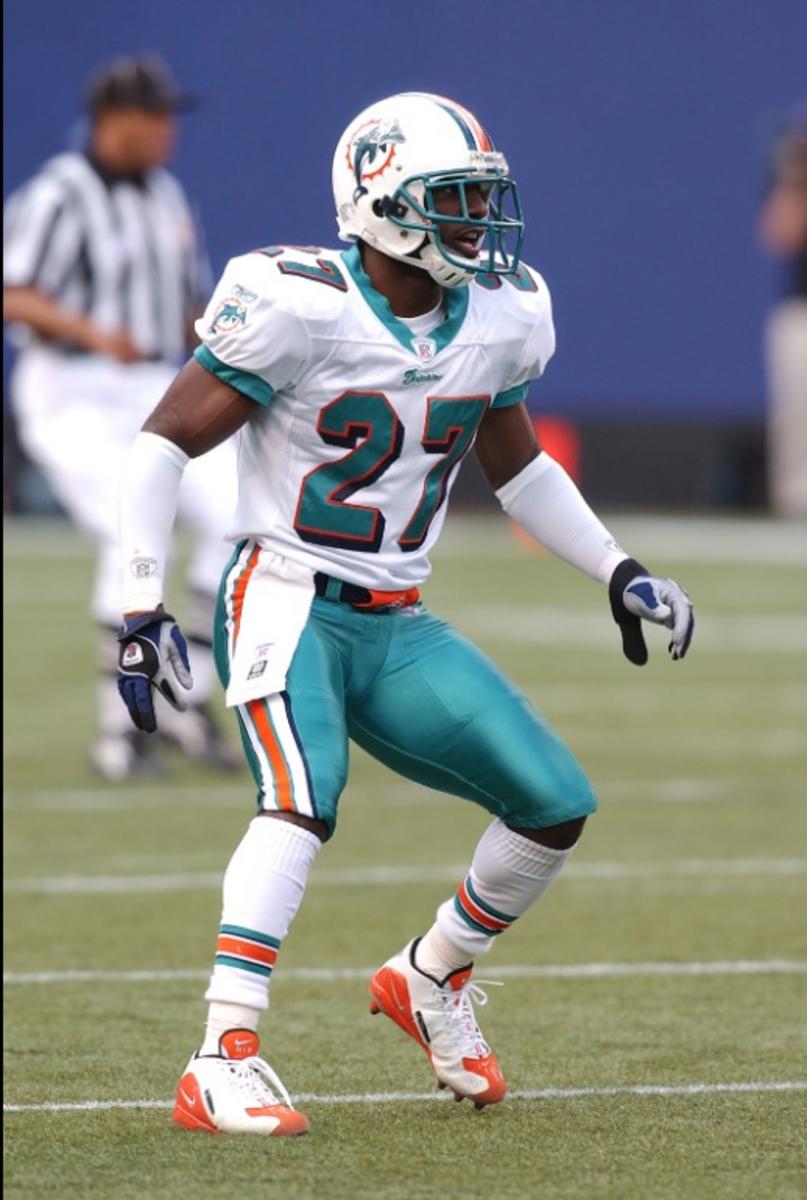 The Latest Miami Dolphins News | SportSpyder