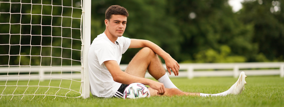 Gio Reyna: Dortmund, USMNT rising star is ready right now - Sports ...