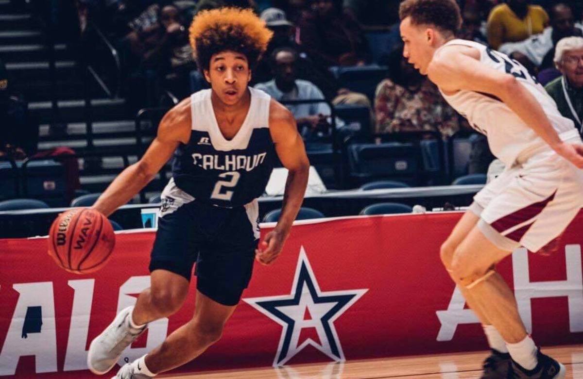 Five-Star PG J.D. Davison Puts Michigan In Top 6 - Sports Illustrated ...