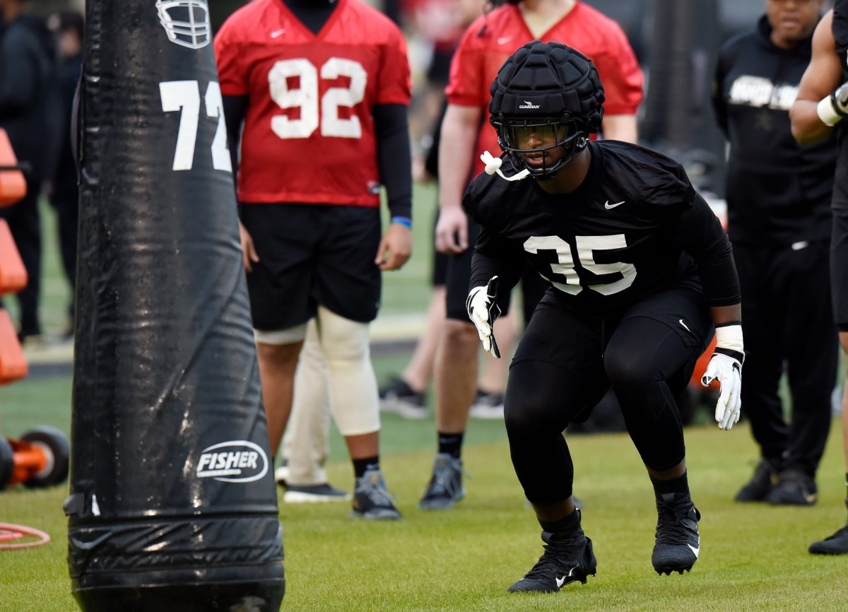 Vanderbilt Athletics to Begin Fall Season Without Spectators - Sports ...