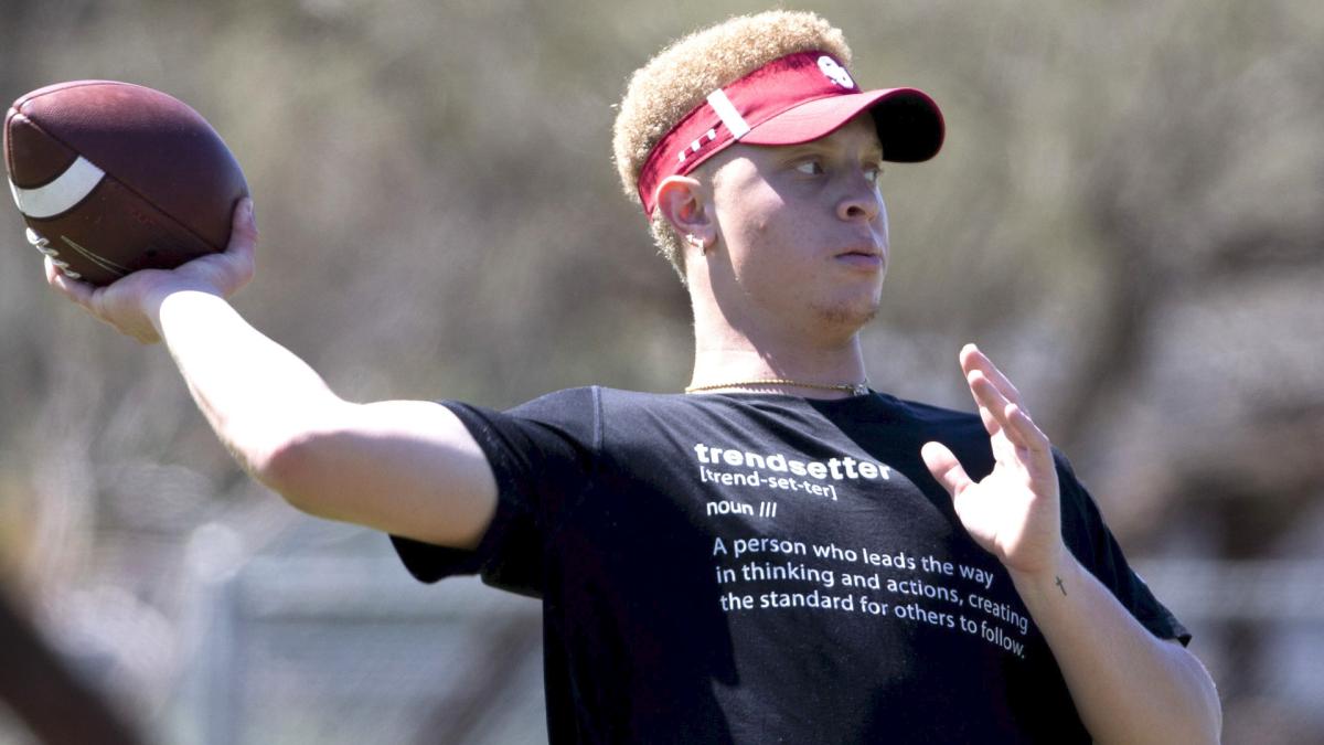 Sooners Name Redshirt Freshman Spencer Rattler As Their Starting QB ...