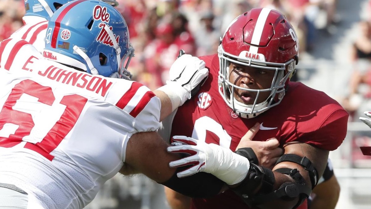 DJ Dale Aims To Anchor the Crimson Tide's Defensive Line in 2020 ...