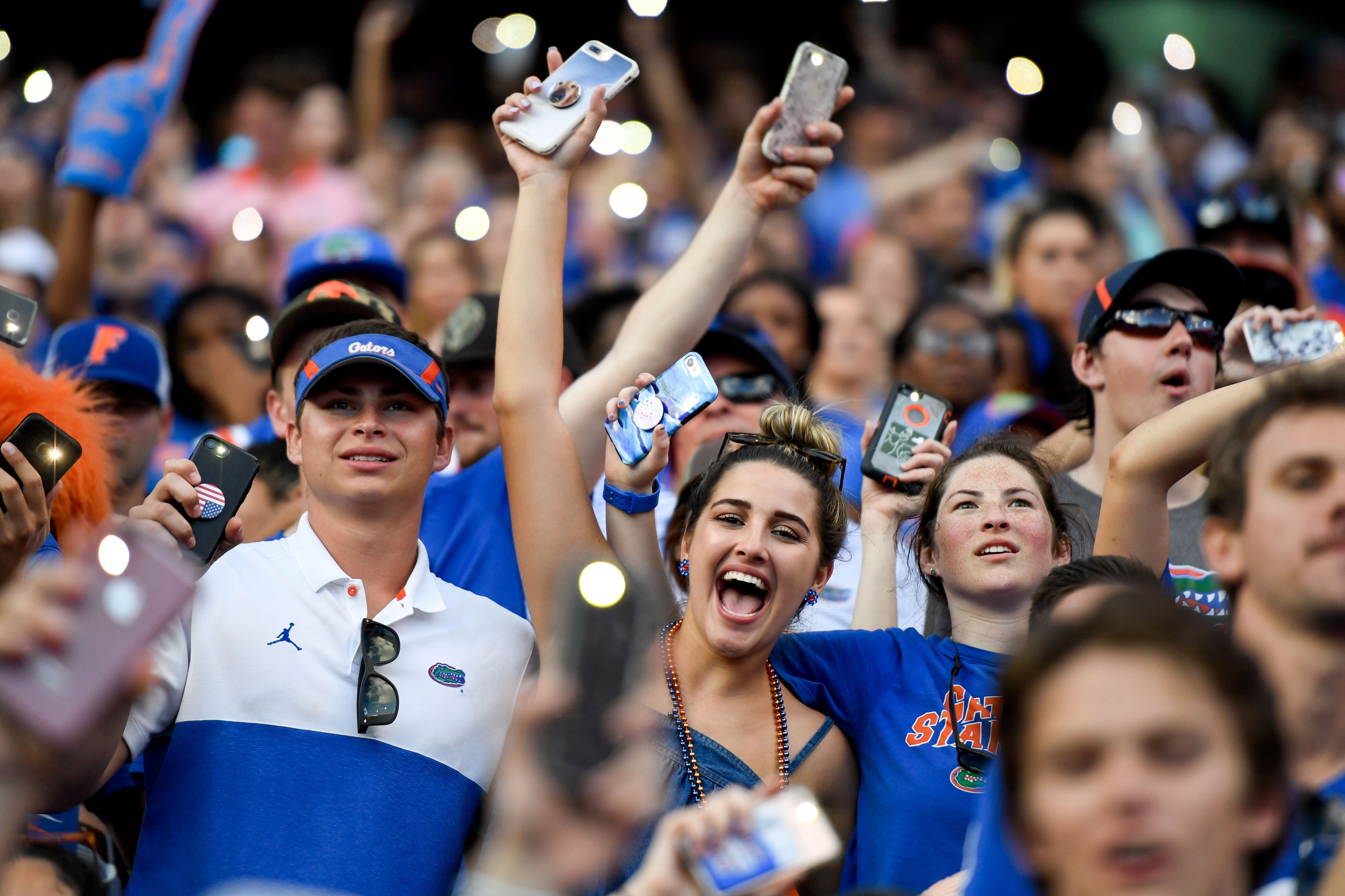 Gators HC Dan Mullen Talks Crowd Noise, Will Call Liverpool's Jürgen ...