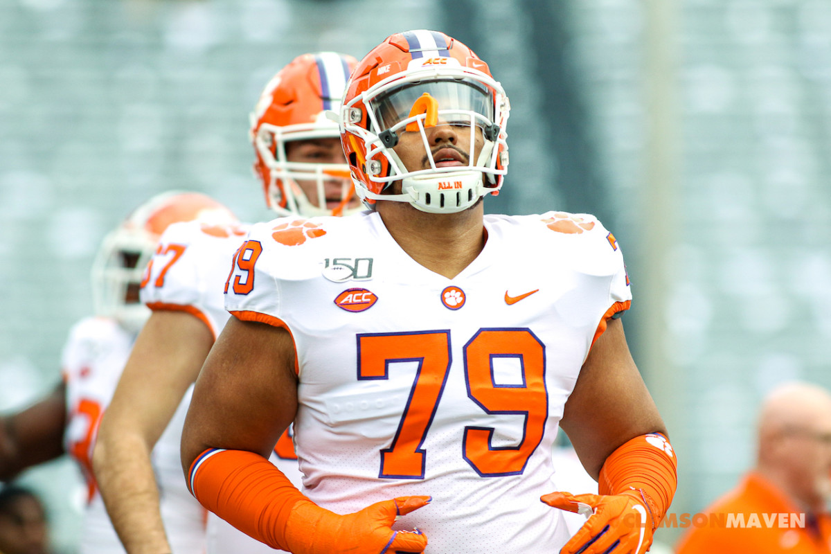 Clemson OC Tony Elliott Has High Expectations For OL - Sports ...