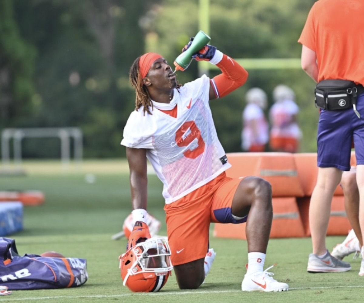 Clemson Running Back Travis Etienne Can Reach Many More Milestones in ...